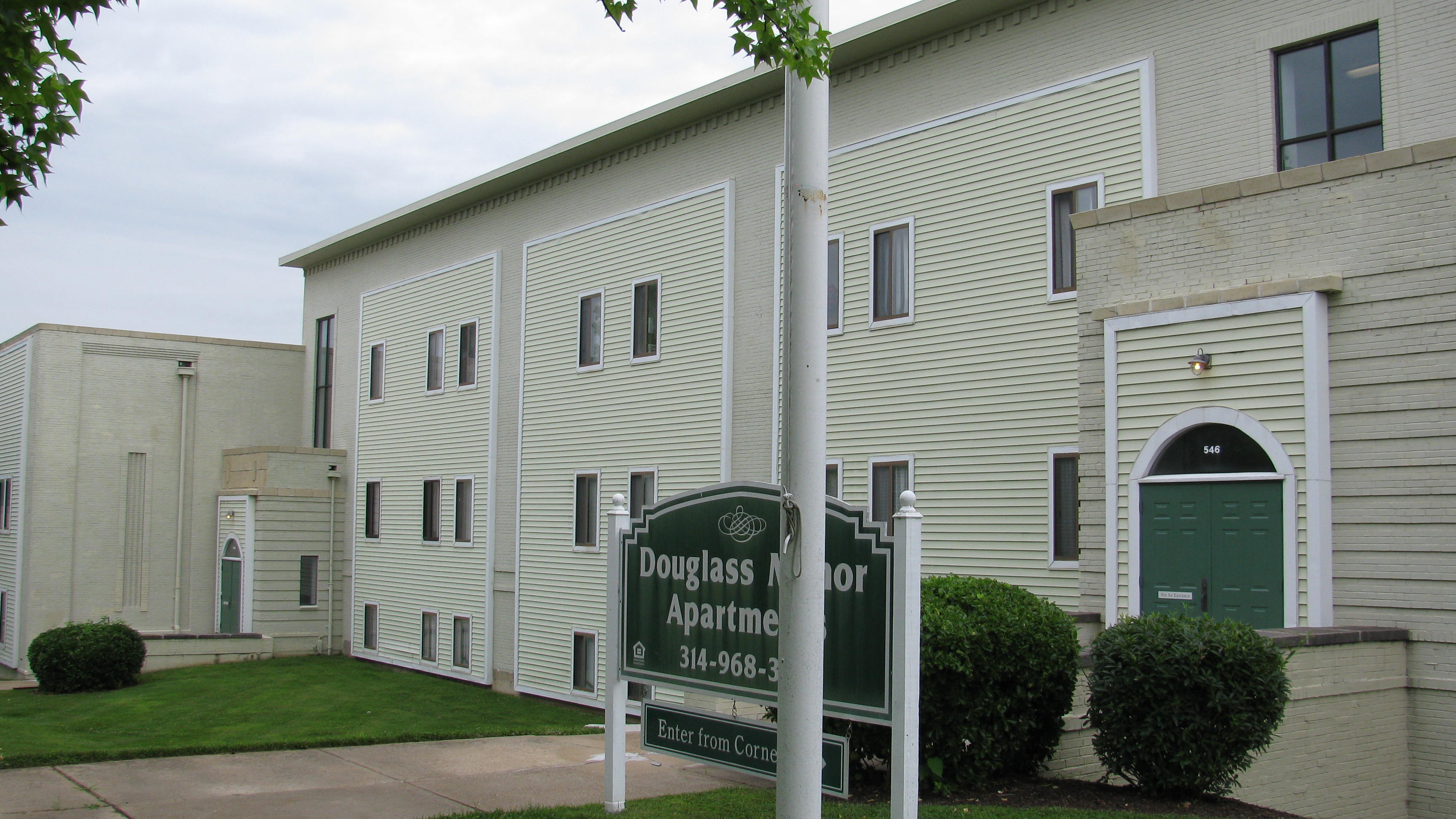 IMG_2436 – Webster Groves Public Library